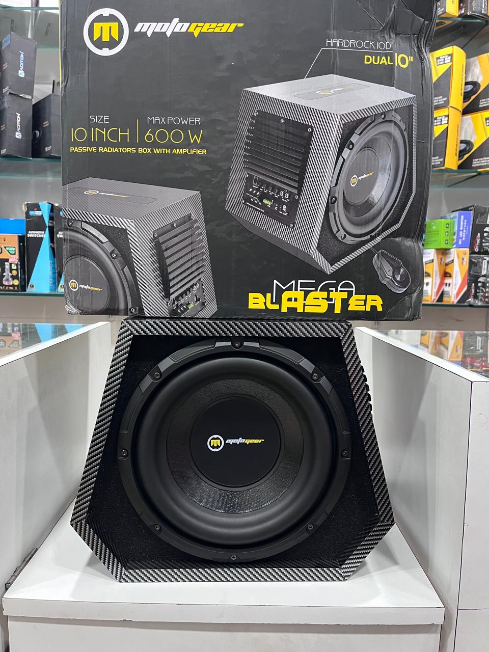 Motogear megablast 10inch dual woofer enclosure 1 year guarantee ...